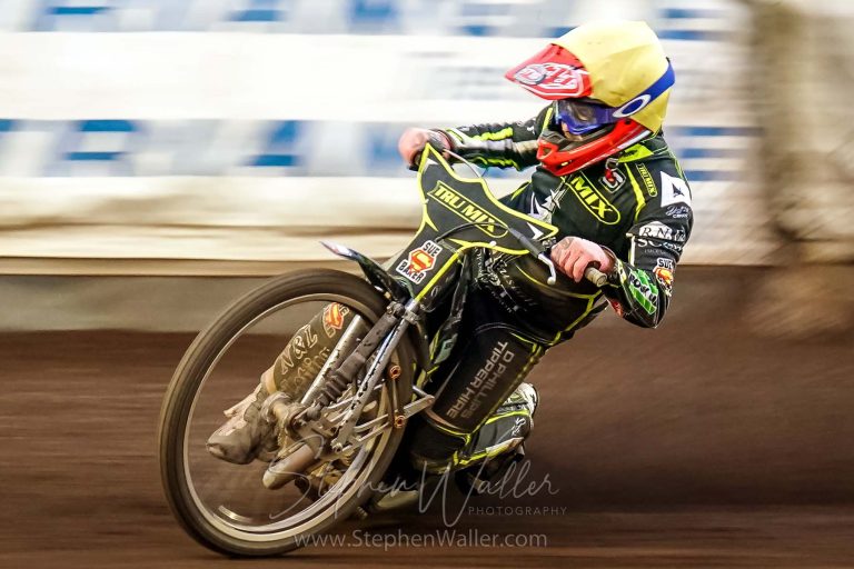 BARKER SIGNS AS 28-DAY REPLACEMENT FOR RISS - Ipswich Witches Speedway